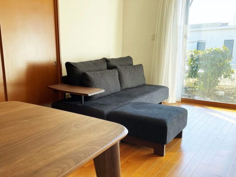 千葉県F様邸／LD SOFA 3P ウォールナット＆タクミカンダイニングセット 【匠ソファ】